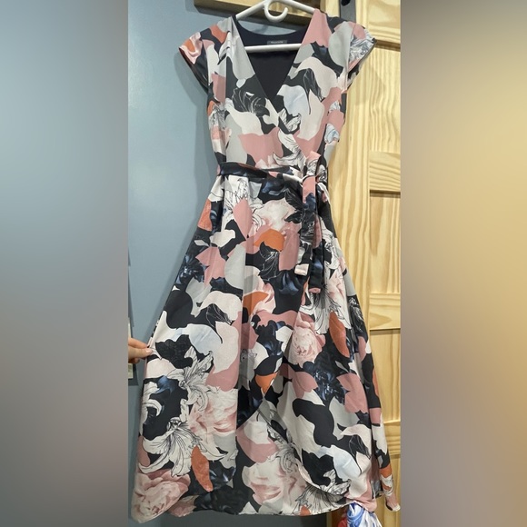 Madison | Dresses | Madison Small Floral Wrap Dress | Poshmark